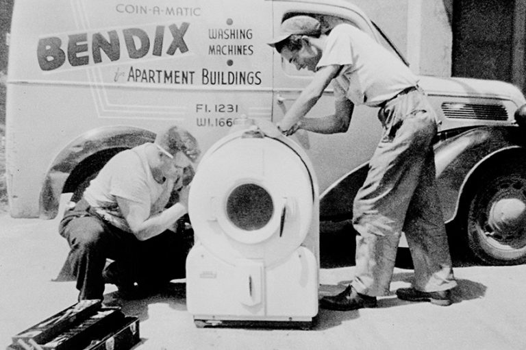 Company History - Coinamatic